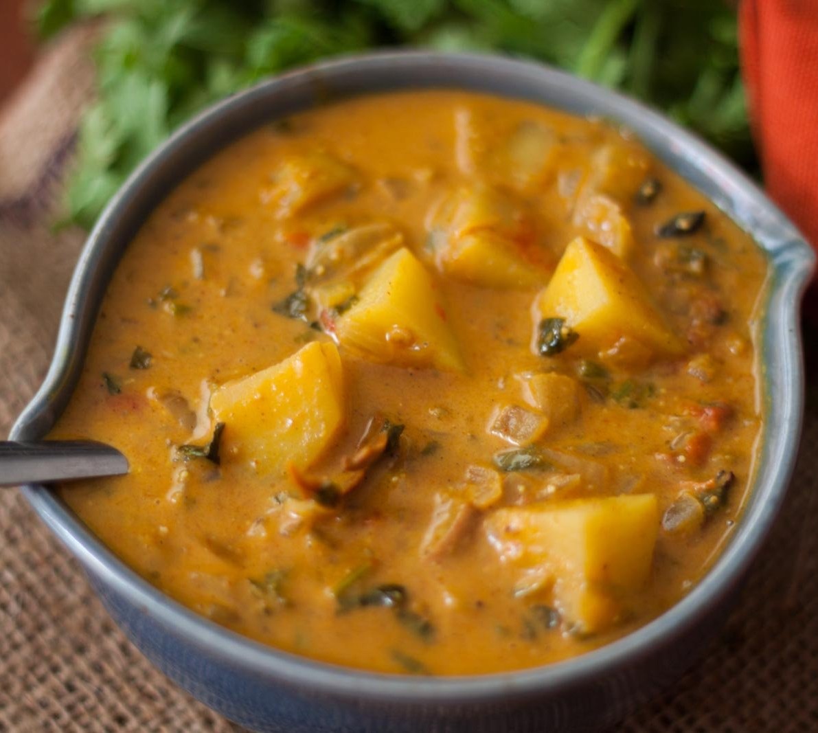 Step-by-Step Aloo ka Qorma Recipe (Braised Potatoes) and Nutrition